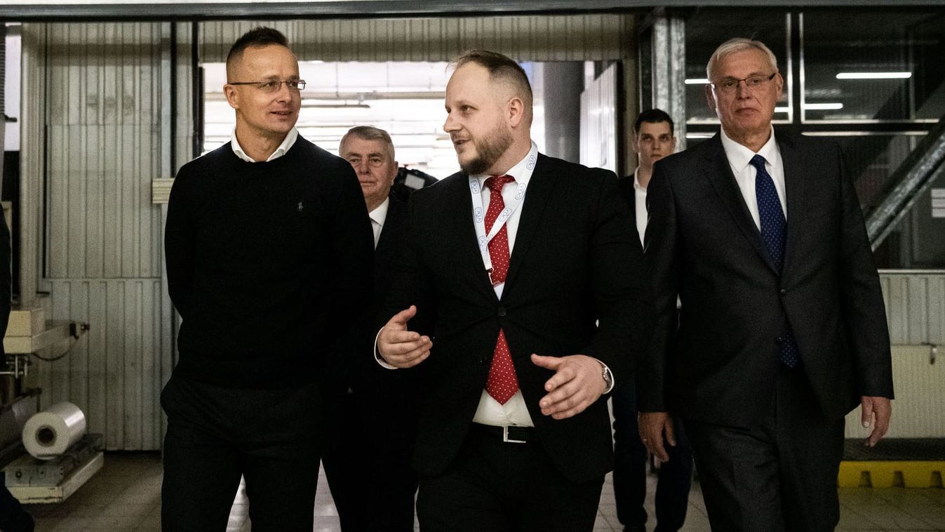 Szijjártó Péter: a nemzetgazdaság akkor tud erős lenni, ha annak ...