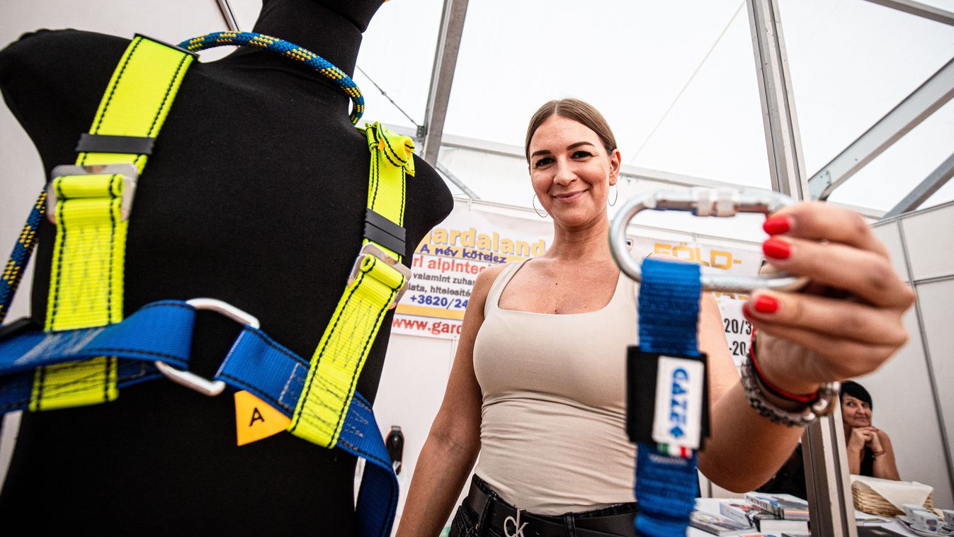 Megnyitották az építőipari kiállítást Békéscsabán