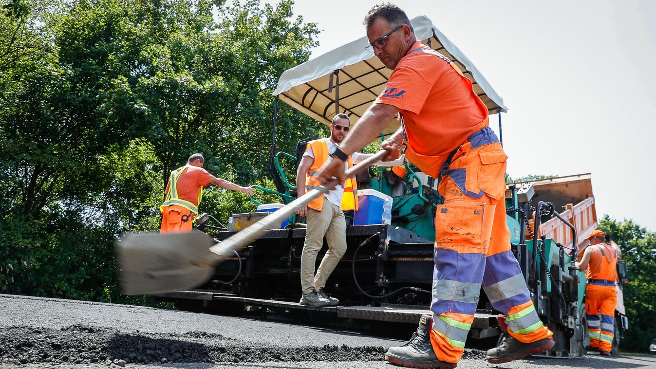 Útinform: néhány fontos tudnivaló, mielőtt autóba ülne