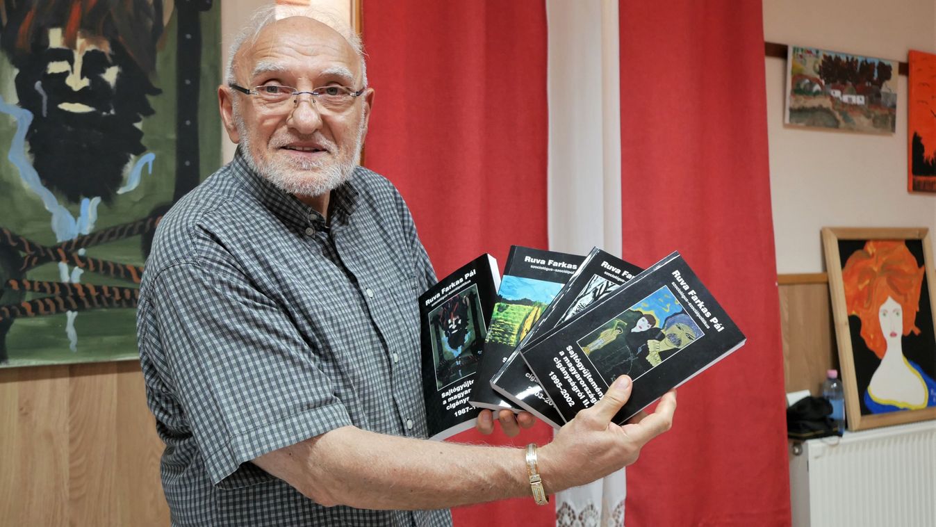 Újkígyóson tartott könyvbemutatót Ruva Farkas Pál