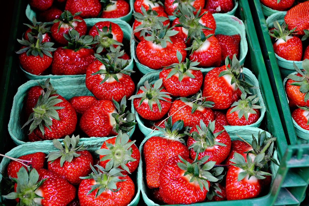 Szamóca is van már a piacon, de még drága