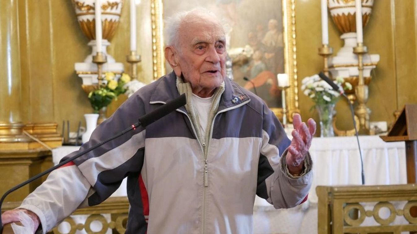 Papp Laci bácsi karácsonyi köszöntője – ez a 107. ünnepe