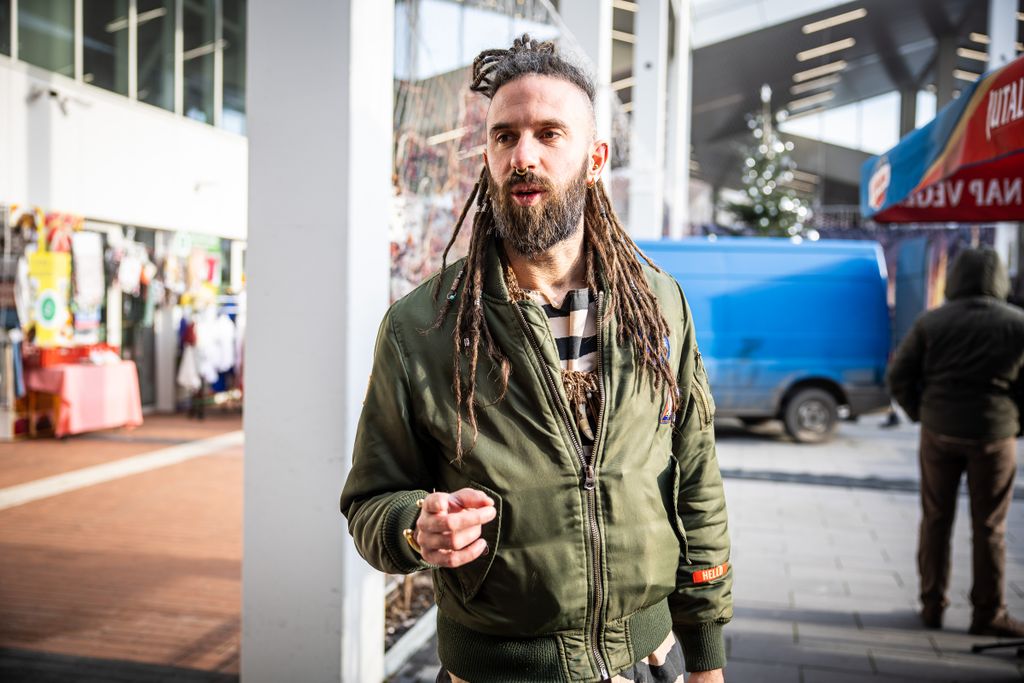 Varga Viktor koncerttel kezdődött az ünnepi hét a piacon